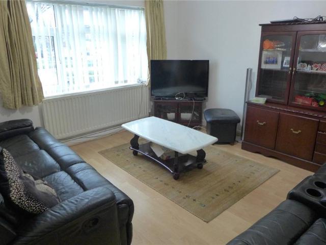 Kenpas Highway, Finham, Coventry, West Midlands, CV3