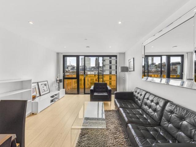 Kensington Apartments, Commercial. 3 bed apartment to rent £4,442 pcm £1,025 pw