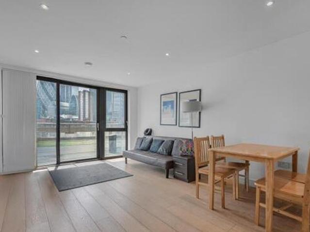 Kensington Apartments, Commercial Street, 2 Bedroom Apartment