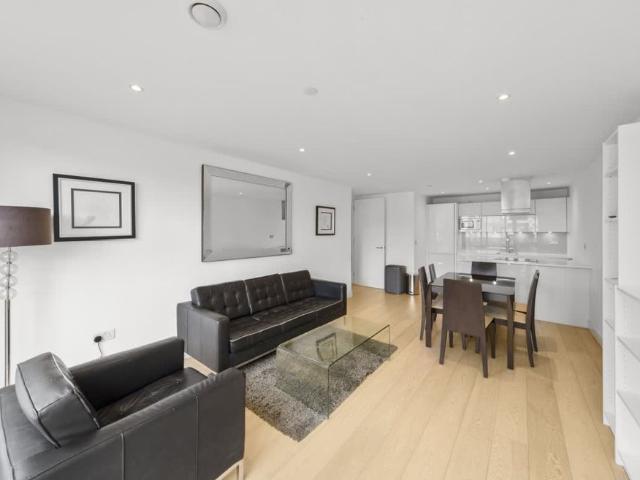 Kensington Apartments, Commercial Street, E1