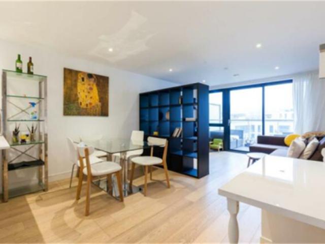Kensington Apartments, Cityscape, Commercial Street, Aldgate East, London E1, 2 bed flat to rent, £3,450 pcm | PrimeLocation
