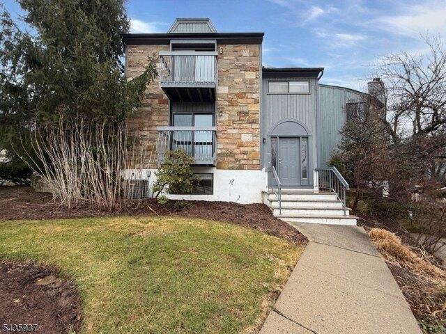 Kensington Ct Unit,washington Township, Condo For Sale