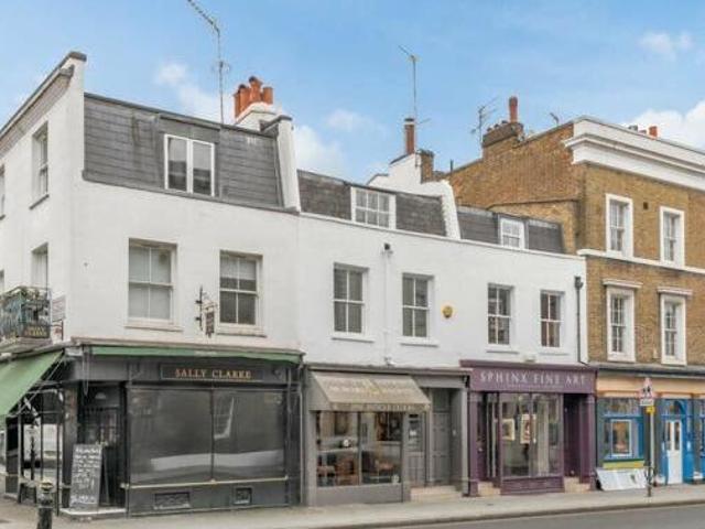 Kensington Church Street, Kensington, 2 Bedroom Flat