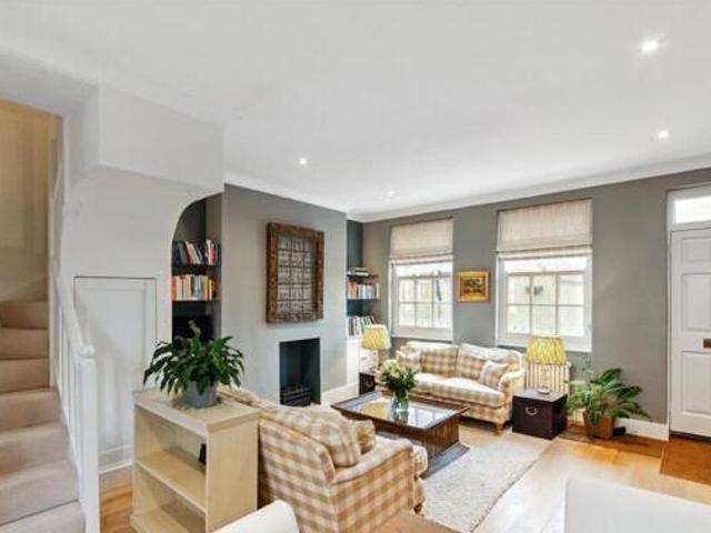 Kensington Court Mews, Kensington, 1 Bedroom Mews