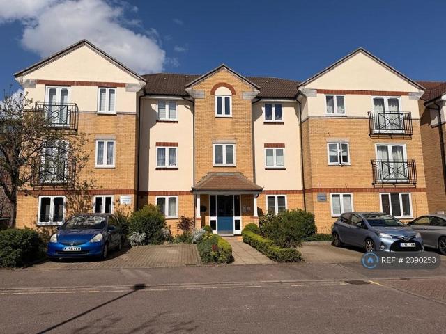 Kensington Court, London, NW7 2 bed flat to rent £1,750 pcm £404 pw