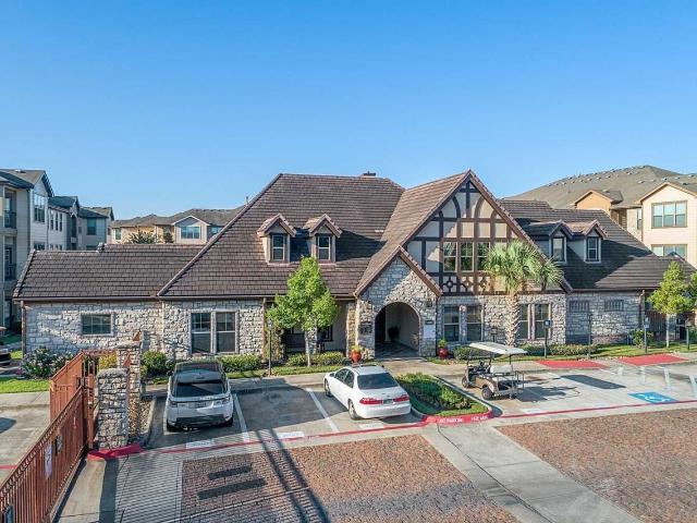 Kensington Crossings 3 Bedroom Apartment for Rent at 14651 Philippine St, Houston, TX 77040
