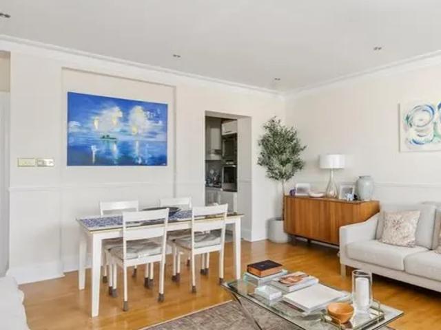 Kensington Gardens, Kensington Gore, London, SW7 2EU, United Kingdom | 2 bed house for rent #154575643 | Rentberry