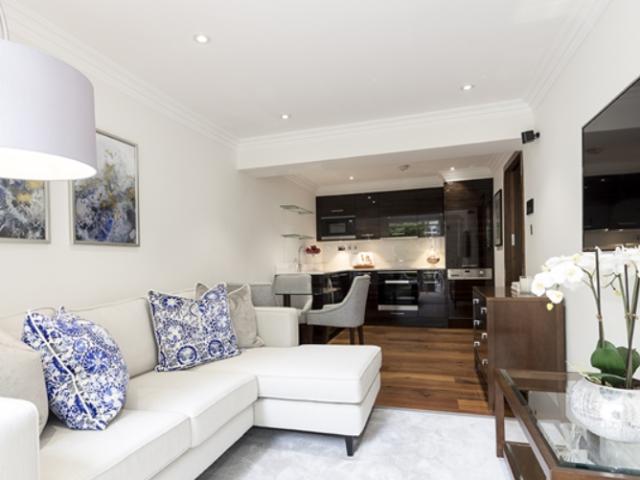 Kensington Gardens Square, Bayswater, London W2, 1 bed flat to rent, £3,250 pcm | PrimeLocation