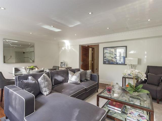Kensington Gardens Square, Garden House, Bayswater, London W2, 2 bed flat to rent, £5,850 pcm | PrimeLocation