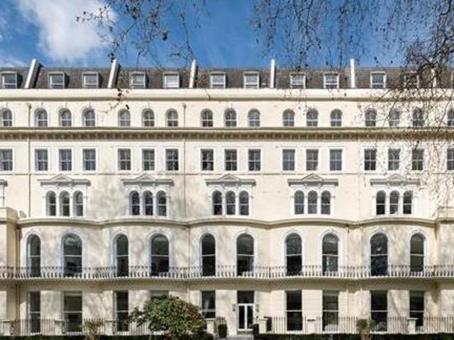 Kensington Gardens Square, London, 1 Bedroom Apartment