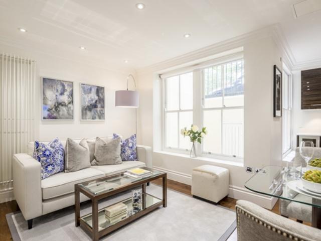 Kensington Gardens Square, London W2 1 bed flat to rent £3,185 pcm £735 pw