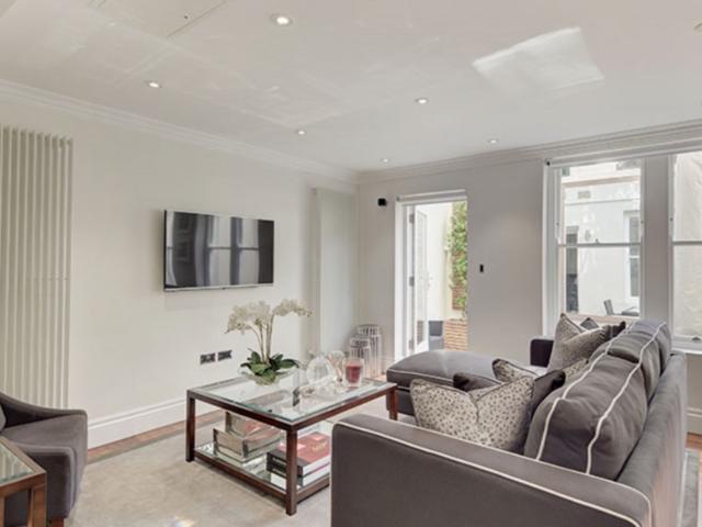 Kensington Gardens Square, London W2 2 bed apartment to rent £5,850 pcm £1,350 pw