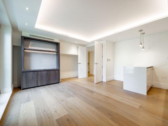 Kensington Gardens Square, London W2, 2 bed flat to rent, £5,625 pcm | PrimeLocation