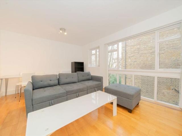 Kensington Gardens Square, W2, London