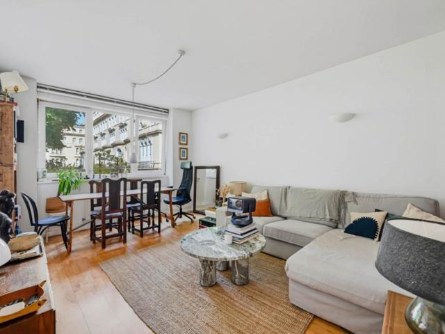 Kensington Gardens Sq, Bayswater, London W2, 1 bed flat to rent, £2,300 pcm | PrimeLocation