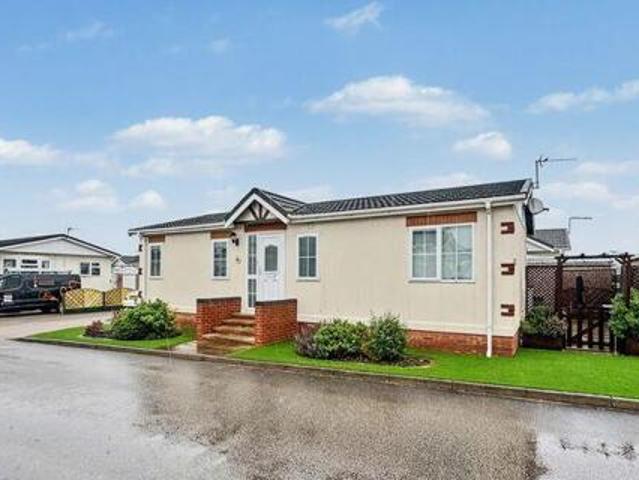 Kensington Grove, Torksey Lock, 2 Bedroom Detached