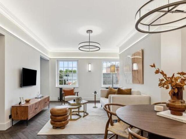 Kensington High Street, Campden Hill, 2 Bedroom Flat