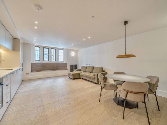 Kensington High Street, High Street Kensington, London W8, 2 bed flat to rent, £8,233 pcm | PrimeLocation