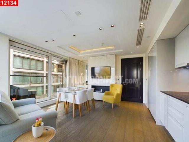 Kensington High Street, Kensington, 2 Bedroom Flat