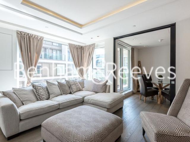 Kensington High Street, Kensington W14, 3 bed flat to rent, £6,717 pcm | PrimeLocation
