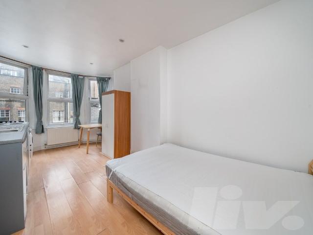 Kensington High Street, Kensington W8, Studio to rent, £1,400 pcm | PrimeLocation