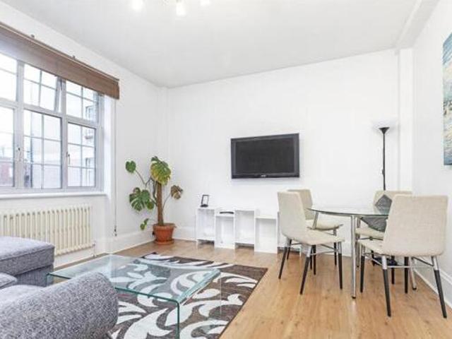 Kensington High Street, London, 1 Bedroom Flat