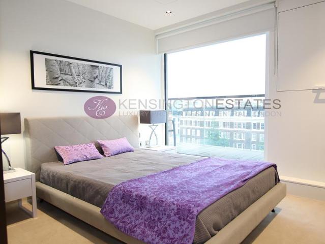 Kensington High Street, London W14 3 bed apartment to rent £6,283 pcm £1,450 pw