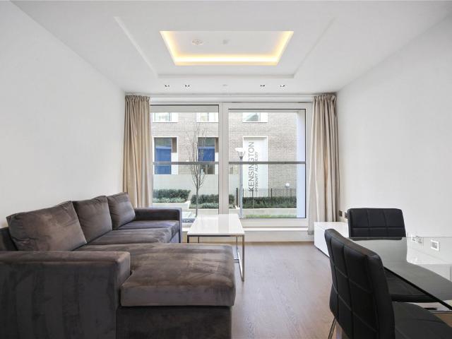 Kensington High Street, London W14, 1 bed flat to rent, £3,142 pcm | PrimeLocation
