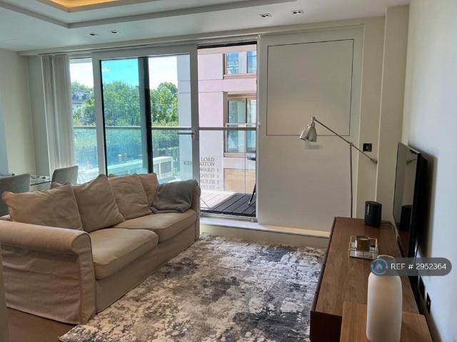 Kensington High Street, London, W14 2 bed flat to rent £4,979 pcm £1,149 pw