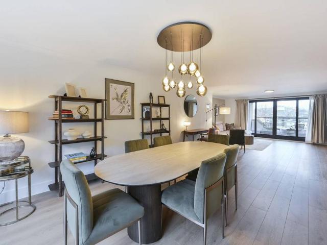 Kensington High Street, London, W8. 3 bed flat to rent £22,143 pcm £5,110 pw