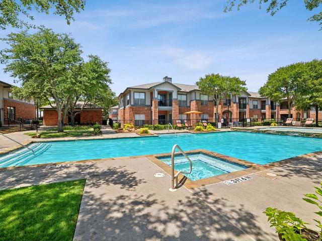 Kensington Park 1 Bedroom Apartment for Rent at 3150 Garrison Rd, Corinth, TX 76210