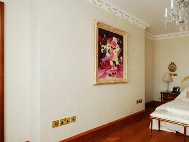 Kensington Park Apartments, 58 Kensington Court, London, W8 5DG, United Kingdom | 5 bed apartment for rent #154604549 | Rentberry