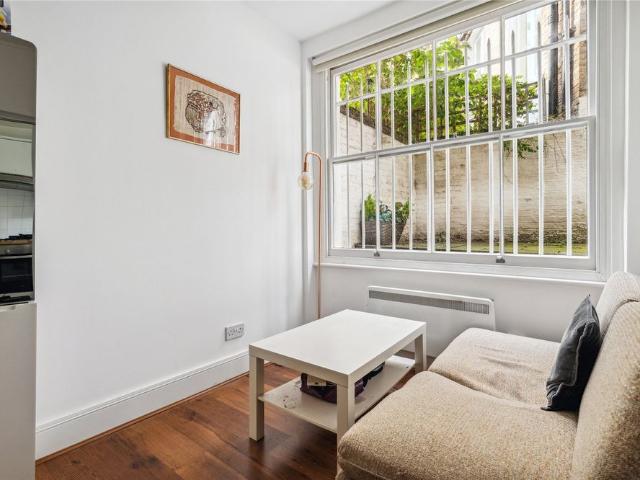 Kensington Park Road, W11, London