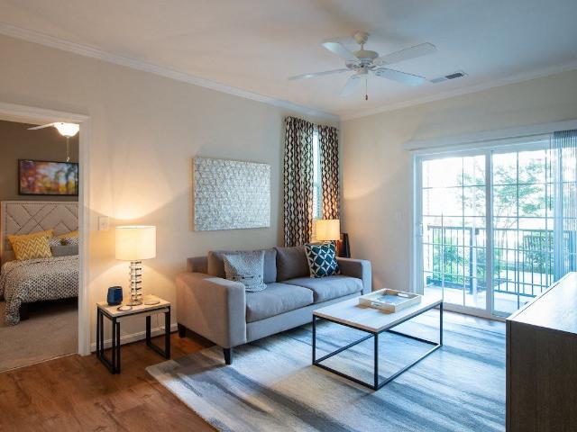 Kensington Place 1 Bedroom Apartment for Rent at 2264 York Dr, Woodbridge, VA 22191