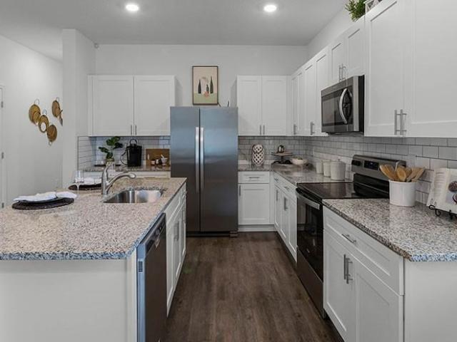 Kensington Place 3 Bedroom Apartment for Rent at 3001 Intrepid Ave, Sarasota, FL 34232