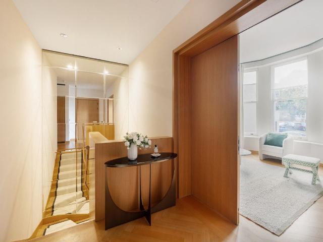 Kensington Road, London W8, 2 bed flat to rent, £9,000 pcm | PrimeLocation