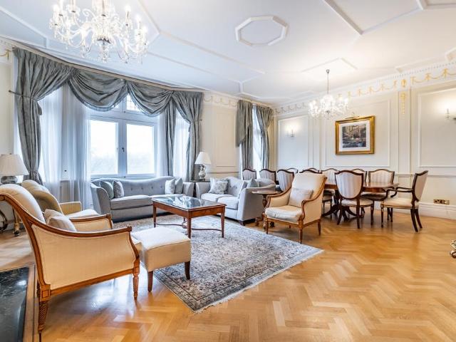 Kensington Road London W8 6 bed flat to rent £17,333 pcm £4,000 pw