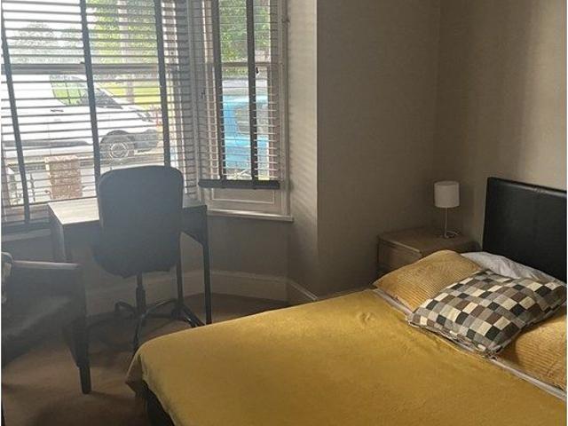 Kensington Road, Reading RG30, Room to rent, £575 pcm | PrimeLocation