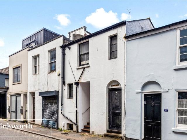 Kensington Street, Brighton, East Sussex BN1, 2 bed flat to rent, £1,550 pcm | PrimeLocation