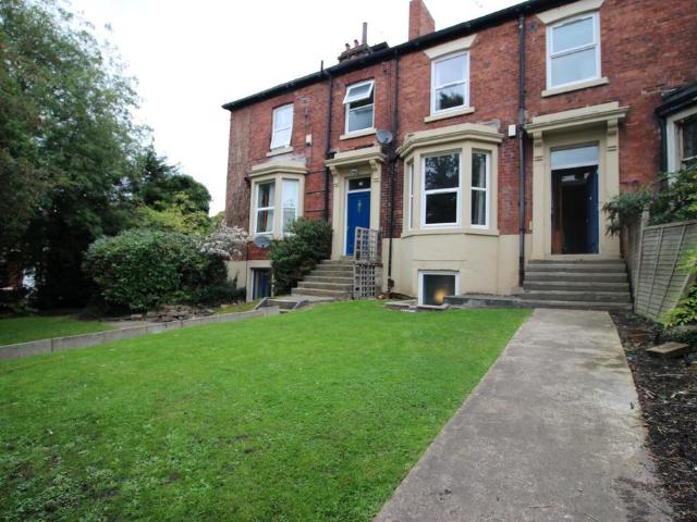 Kensington Terrace, Leeds LS6 8 bed terraced house to rent £5,027 pcm £1,160 pw