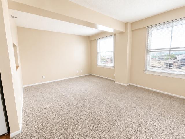 Kensington Tower Apartments 1 Bedroom Apartment for Rent at 505 S 16th St, Omaha, NE 68102 Market West
