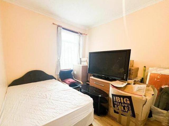 Keogh Road, London, 4 Bedroom Terraced