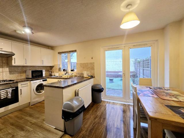 Keats Close, Bermondsey SE1, 5 bed flat to rent, £5,000 pcm | PrimeLocation