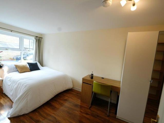 Keats Close, London SE1, Room to rent, £990 pcm | PrimeLocation