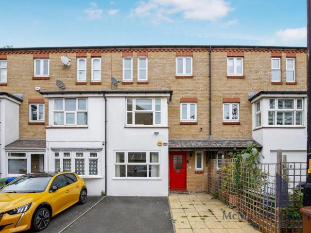 Keats Close, London, SE1 5 bed townhouse to rent £5,000 pcm £1,154 pw