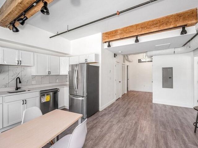 Kearney Sq Unit,lowell, Condo For Sale