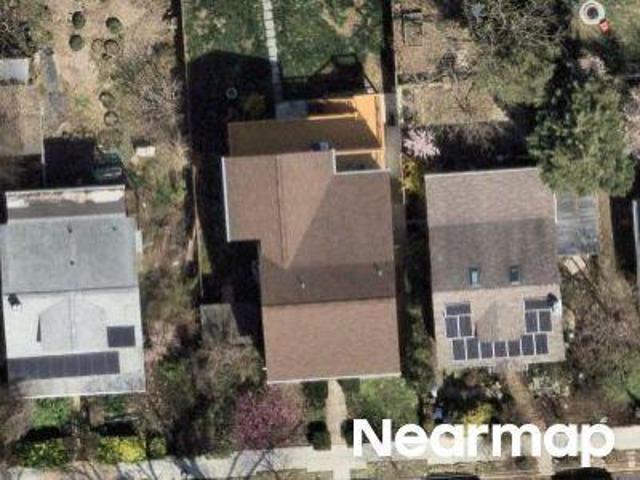 Kearny St NE