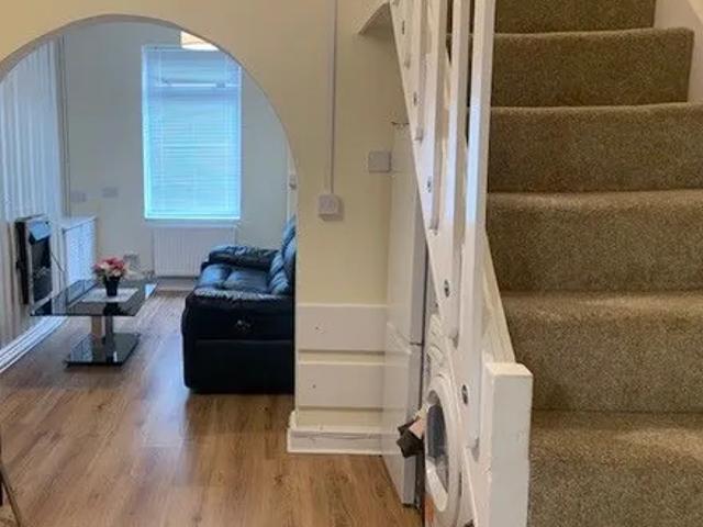 Kearsley Street, Liverpool, L4 4BL, United Kingdom | 2 bed apartment for rent #165470054 | Rentberry