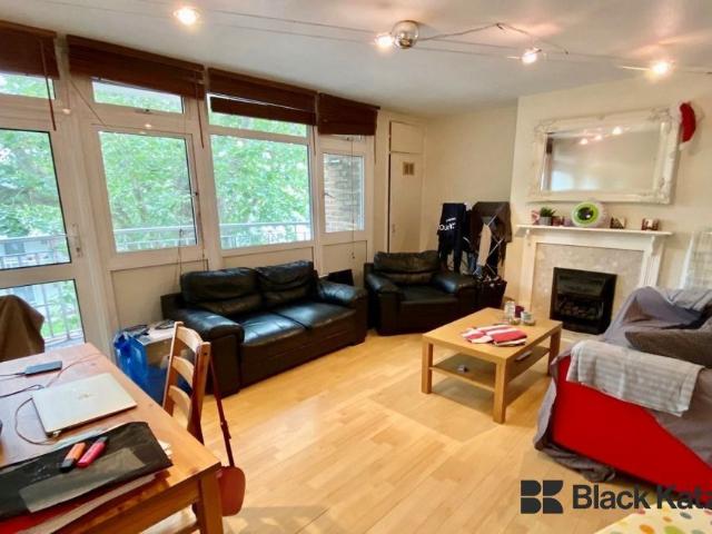 Keetons Road, Bermondsey SE16, 3 bed flat to rent, £3,077 pcm | PrimeLocation