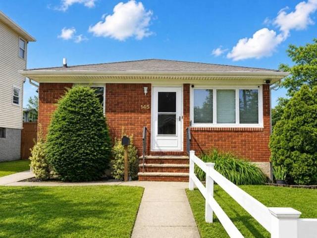 Keegans Ln, Staten Island, Home For Sale